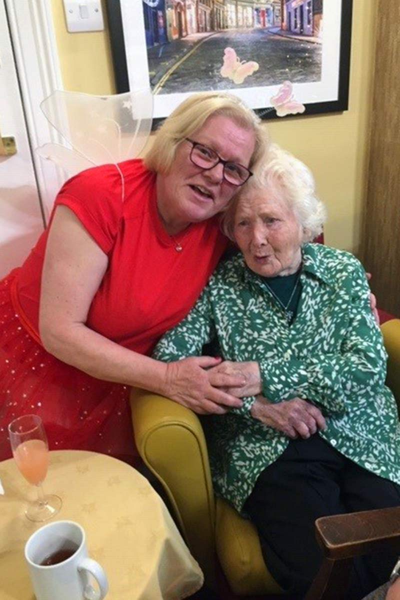 Festive Fun at Pine Villa care home - Mansfield Care Group